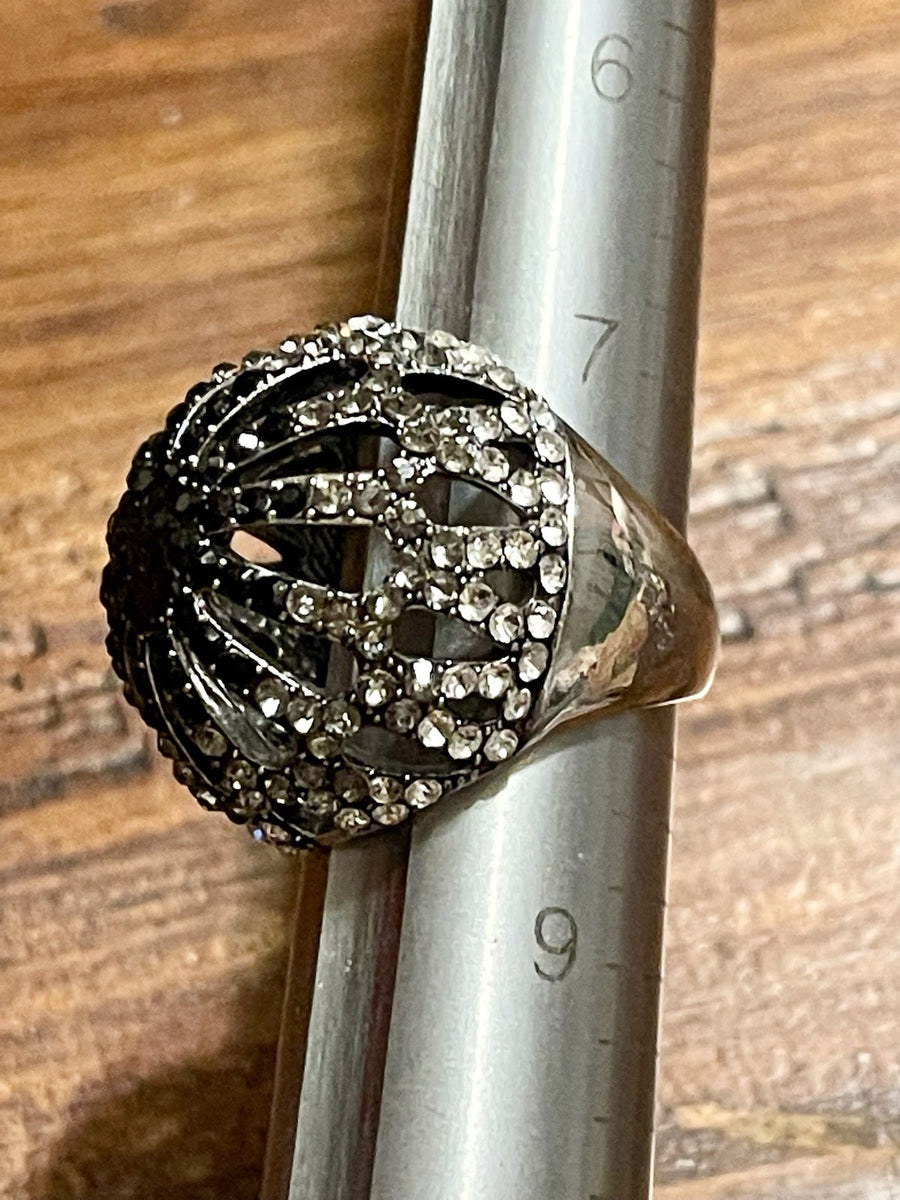 Alien Transcendence of the Mind – Haunted Collector